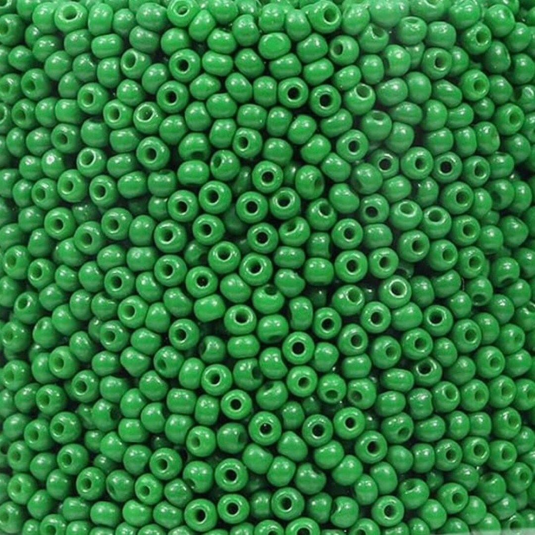 12/0 Green Glass Seed Bead, 15 Gram Bag - Etsy