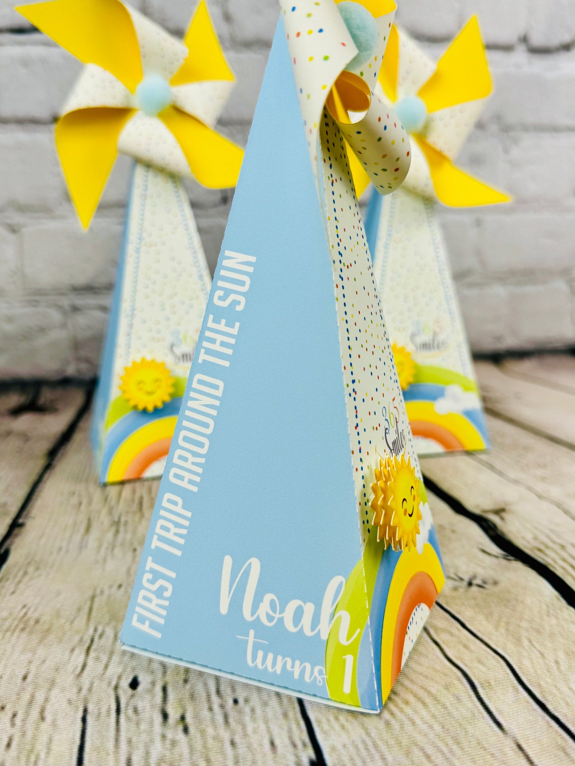 365 Smiles Themed Pyramid Favor Box Set of 3 First Trip Around the Sun ...