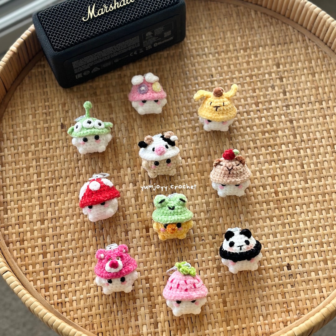 Cute Funny Crochet Mushroom Keychain, Crochet Keychain, Handmade ...