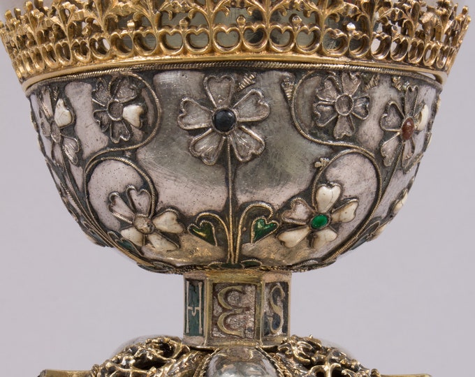 Medieval Metalwork Artisan Design Collection 150 Images of Detailed ...