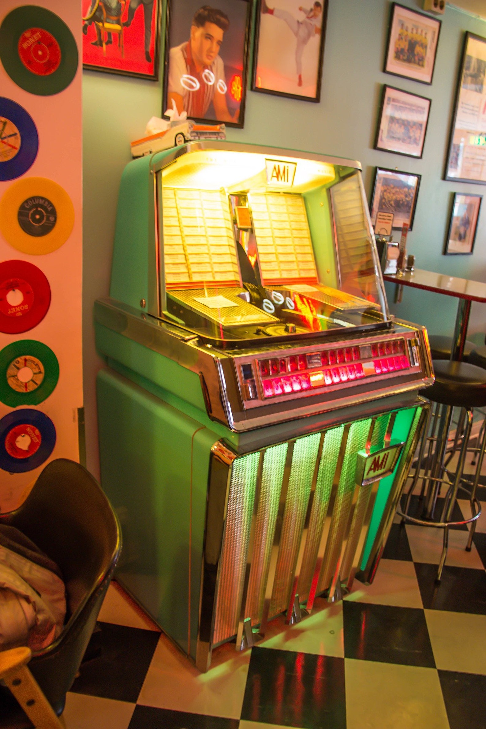 Retro Music Collection - 100 Fabulous Vintage Jukebox Images - Etsy