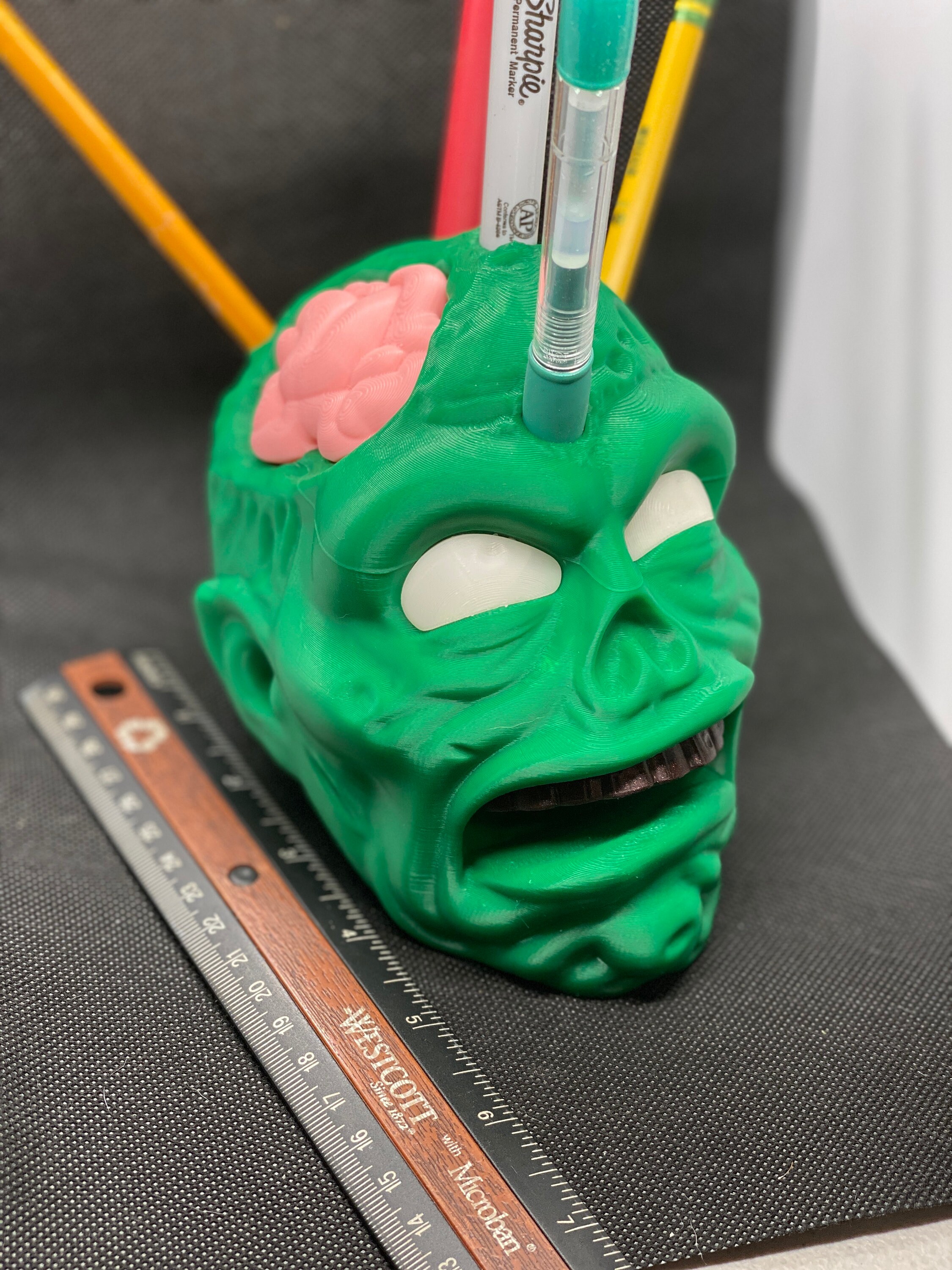 3D Printed Zombie Pen and Post It Holder - Etsy