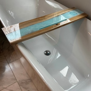 Customizable Live Edge Epoxy Resin Tub Caddy - Etsy