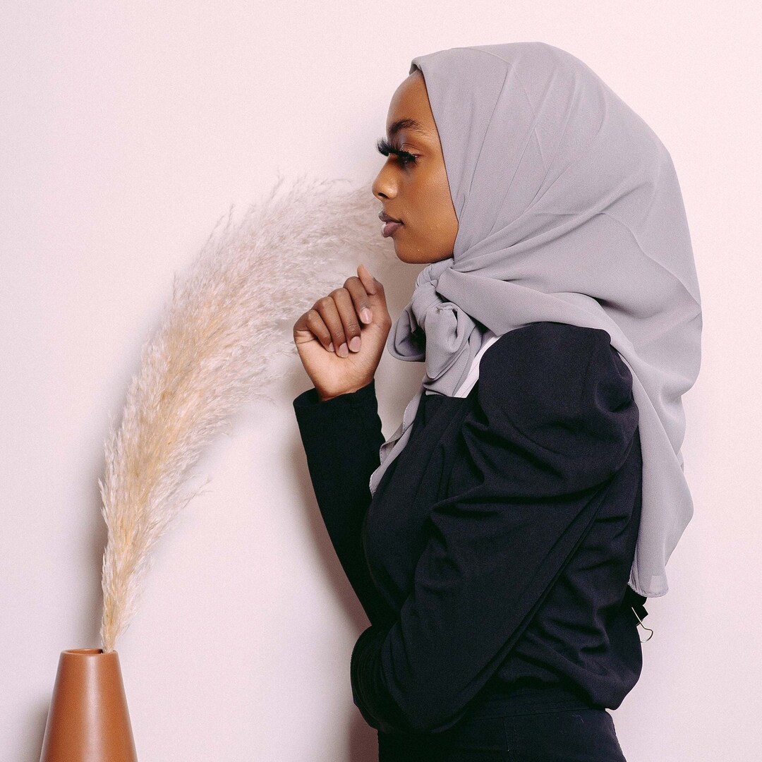 Plain Square Chiffon Hijab Shawl Wrap Head Scarf Beach Wrap Sarong ...