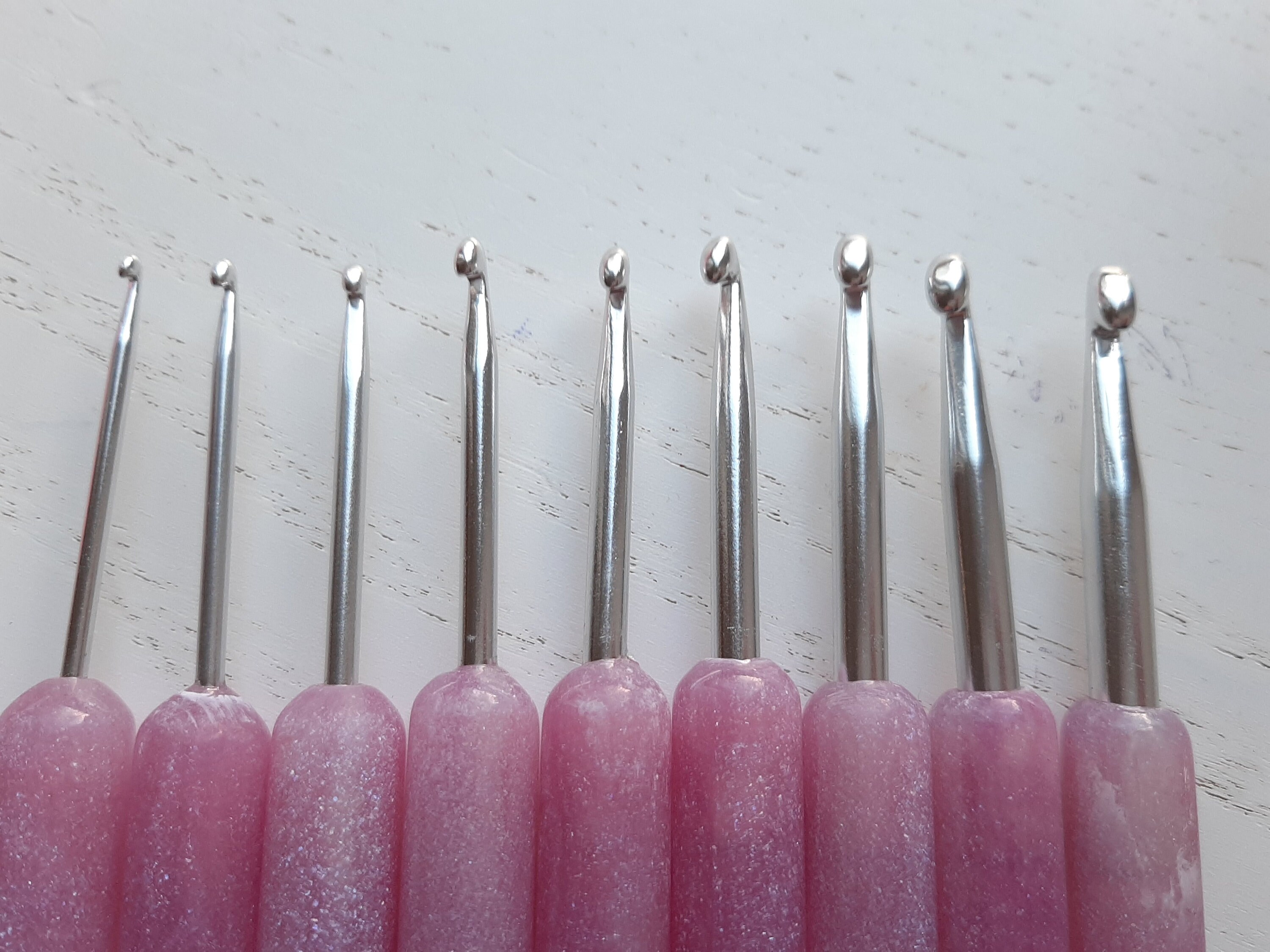Pink Crochet Hooks Set of 9 Glitter Crochet Hooks Plastic Handle ...