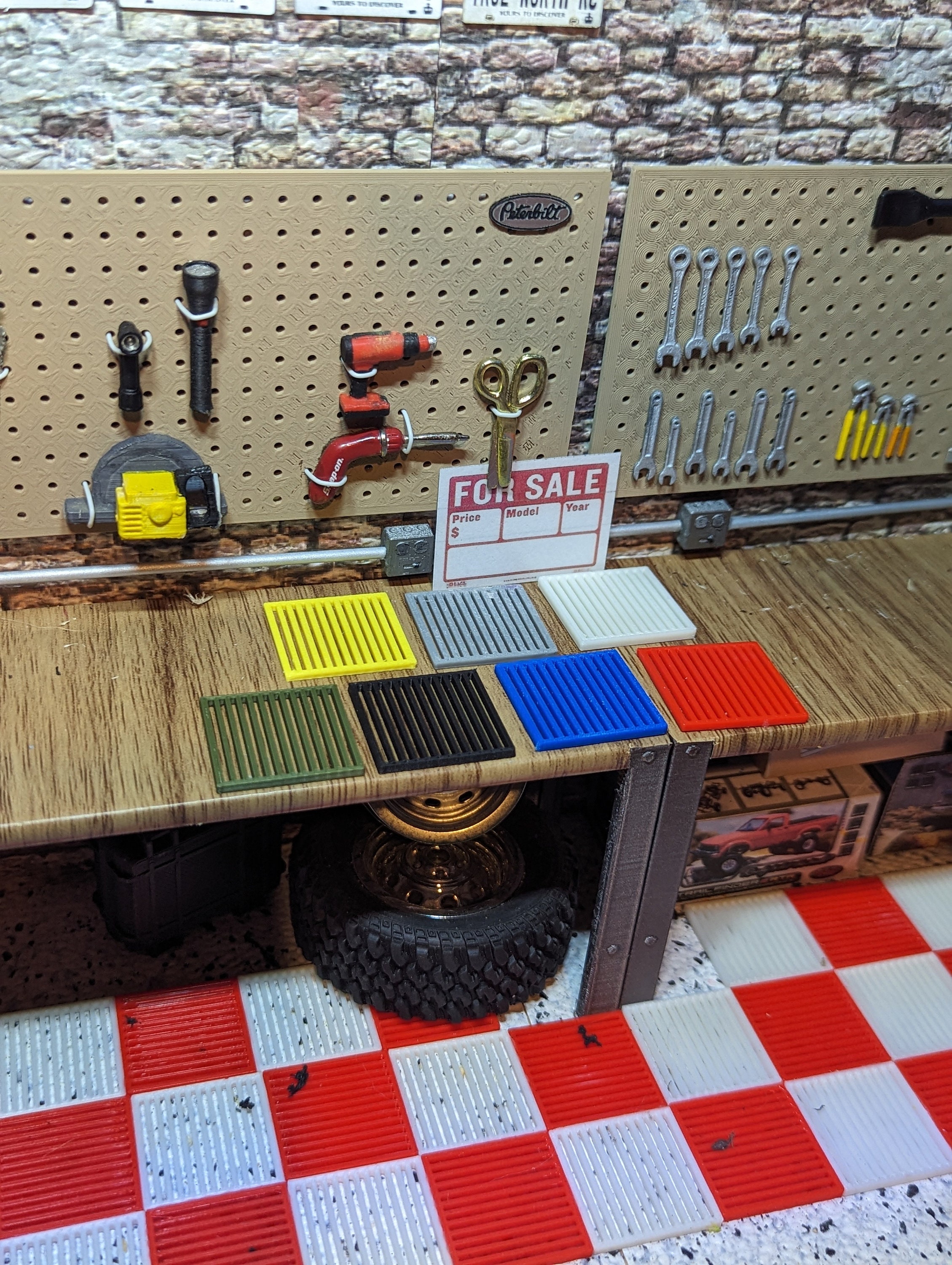 1/10 Scale Rc Shop Floor Tiles 3D Printed Scale Shop - Etsy