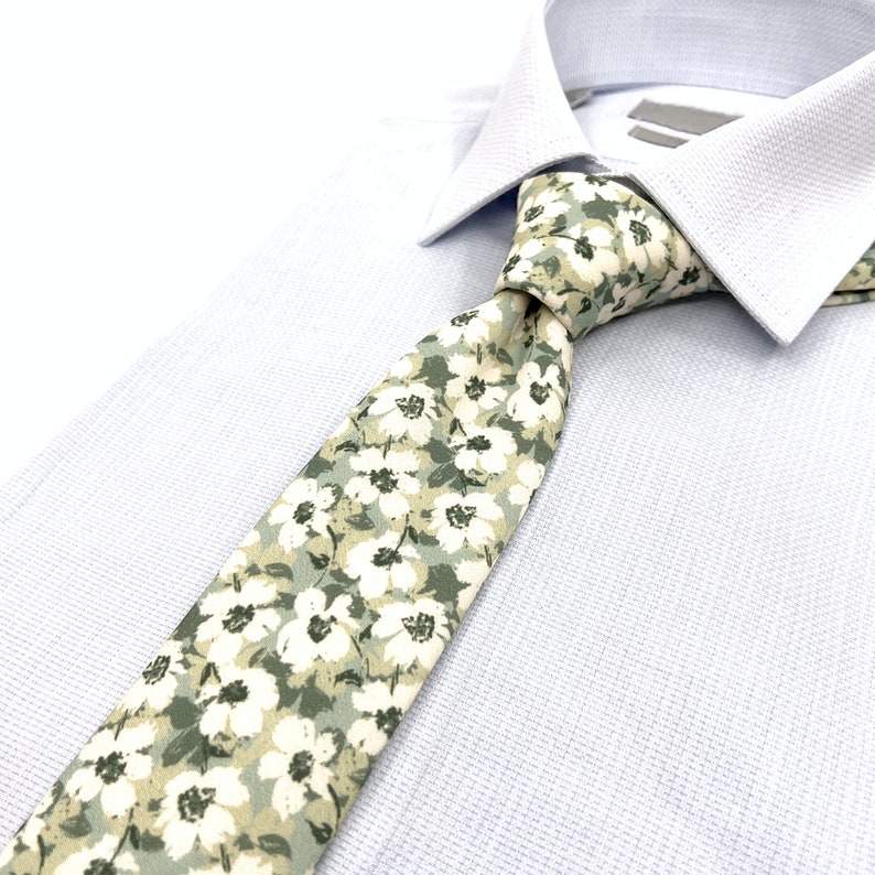 Dusty Sage Green Neck Tie, Floral Necktie, Wedding Floral Tie ...