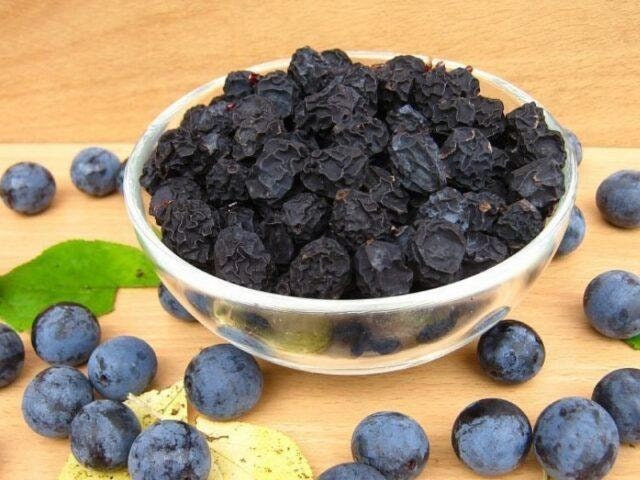 Blackthorn Sloe Whole Dried Berries | Organic Herb Tea | DIY Decor - Etsy