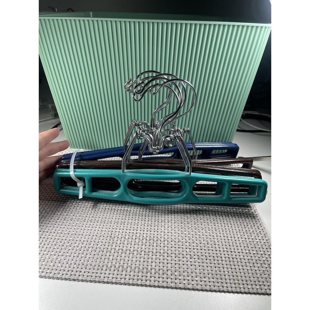 Lot of 6 Tamor Type Plastic Pants Skirts Clamp Hangers - Etsy