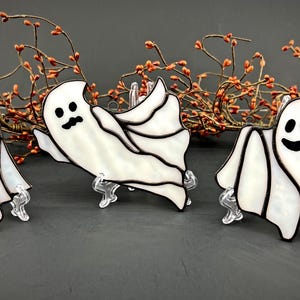 Ghost Friends, Stained Glass Pattern +.svg Cut File - Hobby License - Etsy