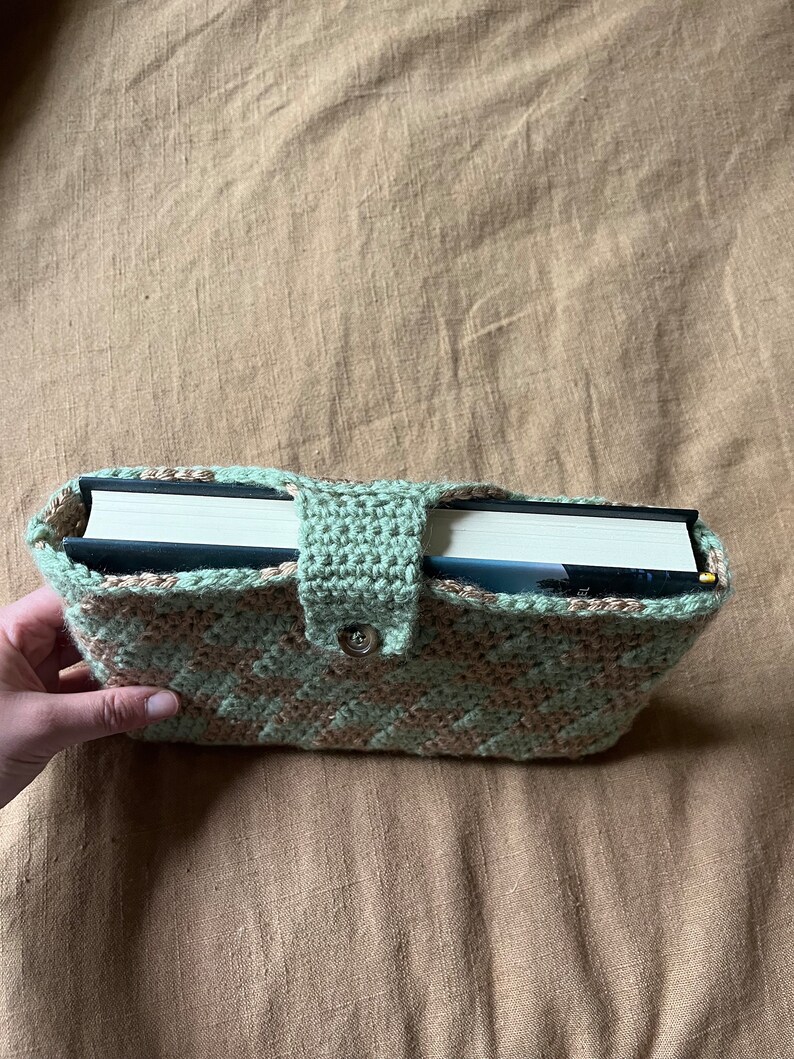 Crocheted Checker Book Sleeve - Etsy