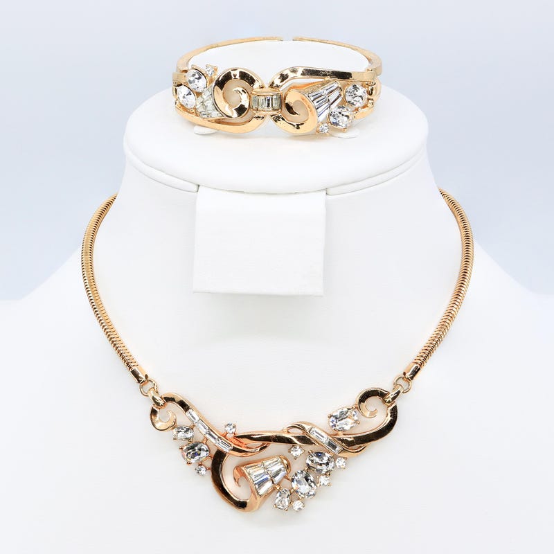 Vintage Costume Pend - Etsy UK