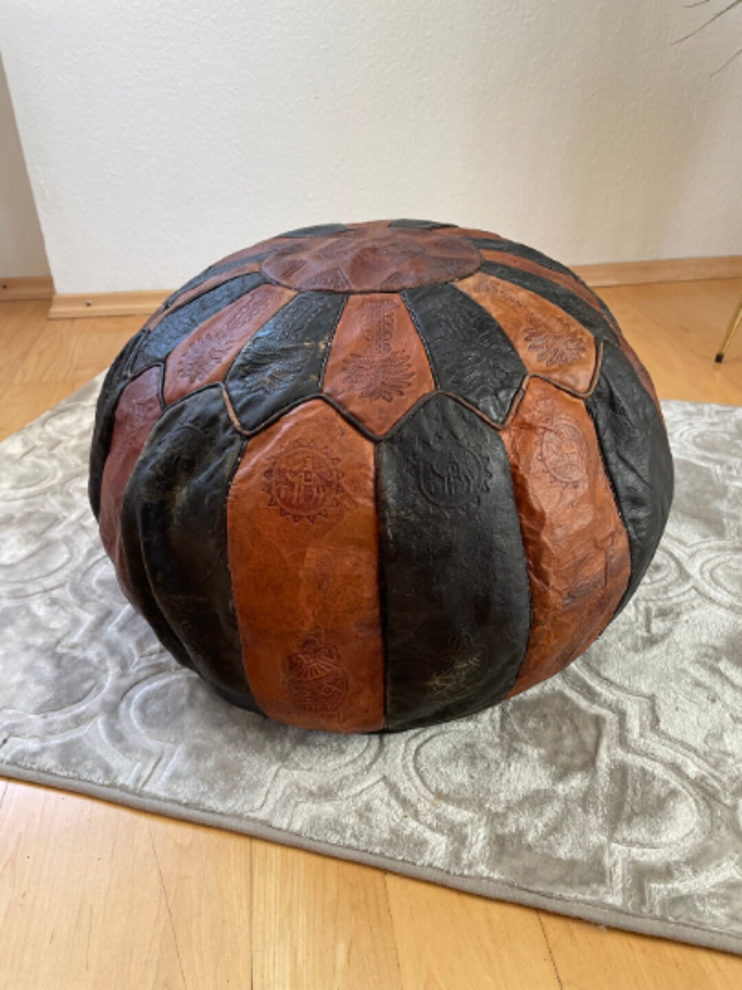 Vintage Ottoman Poof Moroccan Leather Poof-handmade Round Leather Pouf ...