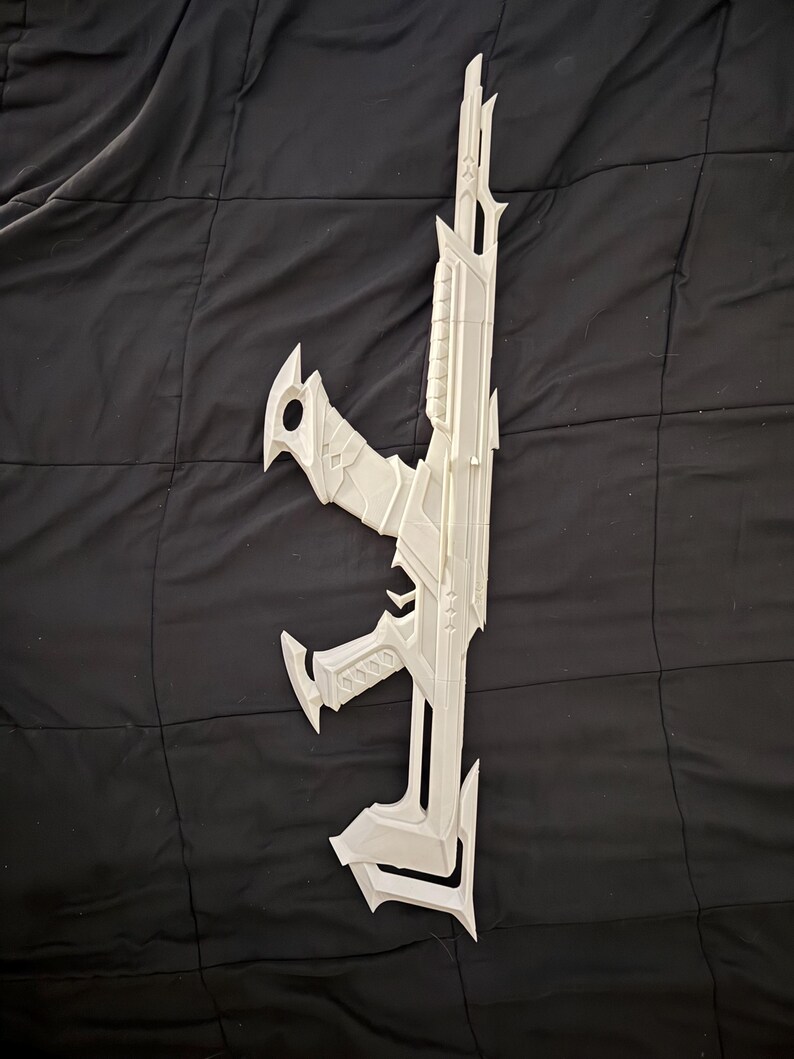 Kuronami Vandal Full Size Prop - Etsy