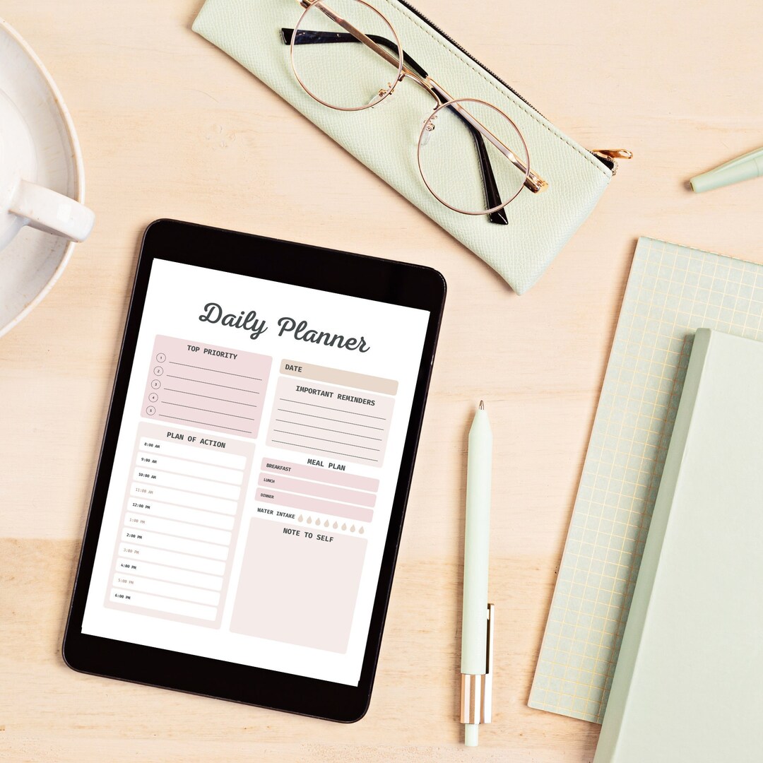 Canva Daily Digital Planner Printable Planner to Do Lists Goal Tracker ...