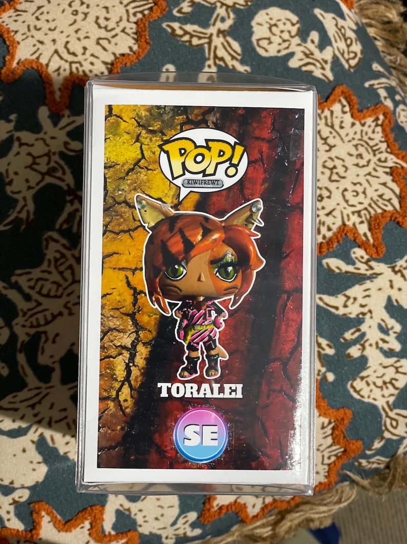 Custom Pop Vinyl - Monster High / Toralei *unofficial* - Etsy