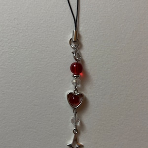 Scarlet Heart Phone Charm - Etsy