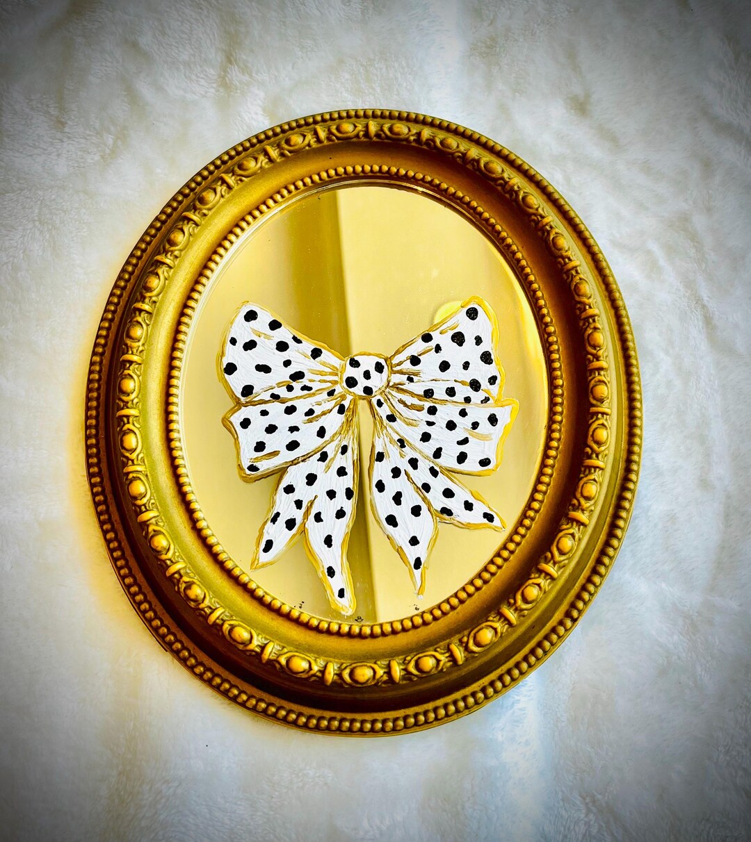 Handpainted Bow on Antique Frame - Etsy
