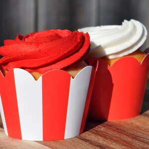 Red and White Stripe Cupcake Wrappers for Kids Birthday Parties, Baby ...