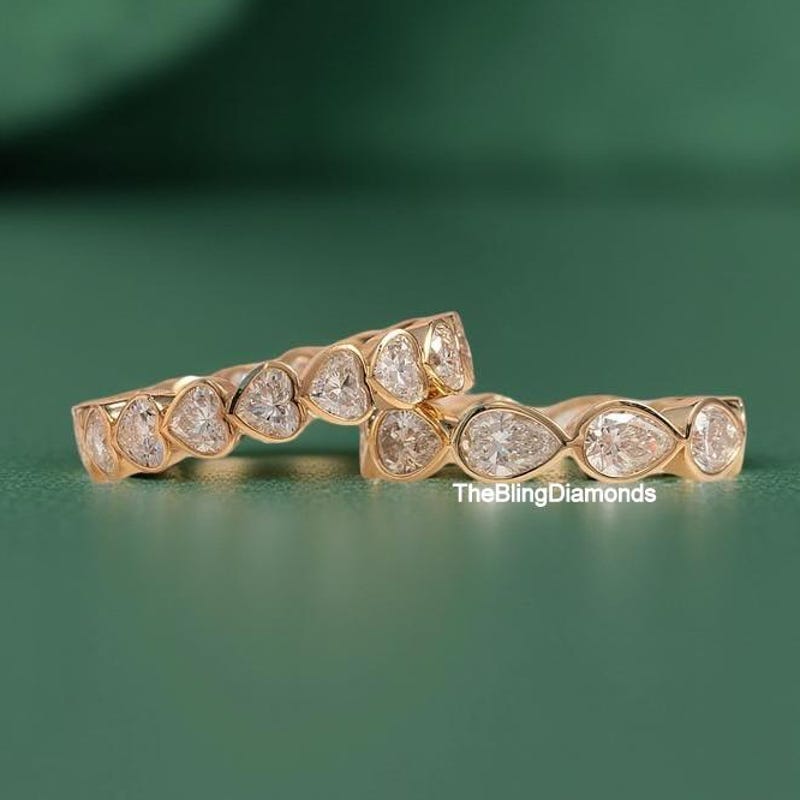 Pear Bezel East West Band - Etsy