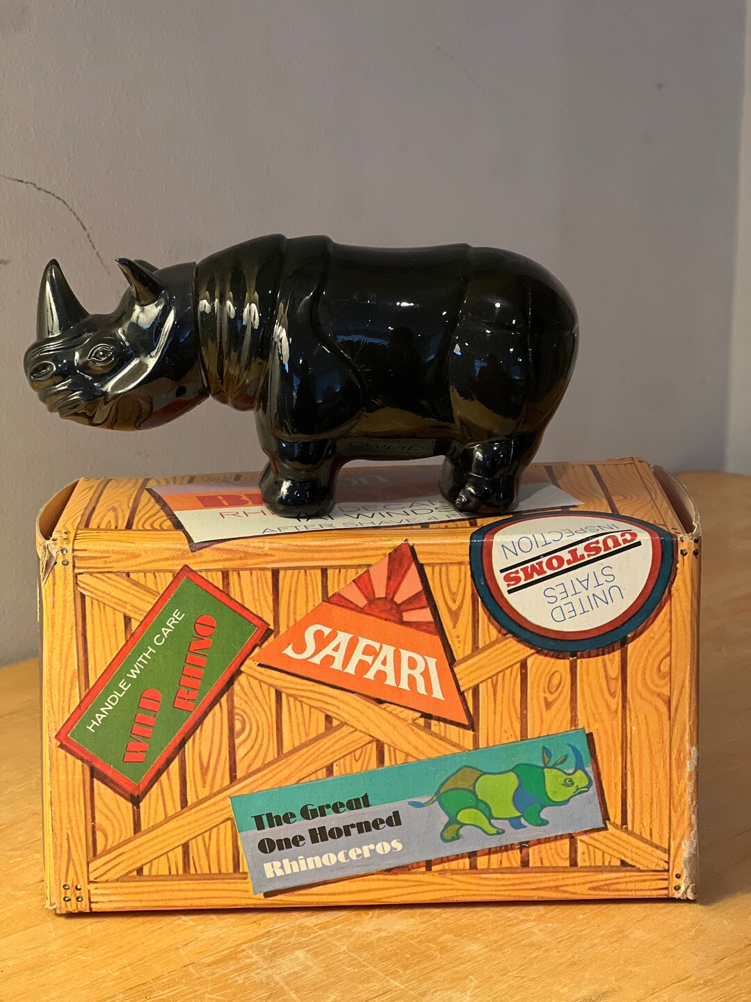 Avon Big Game Rhino Decanter With Tai Winds After Shave , Completely ...