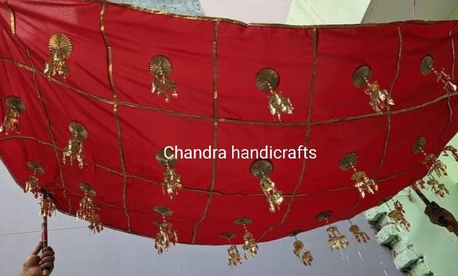 Indian Wedding Entrance Chadar. Bridal Entry Phoolon Ki Chaddar With ...