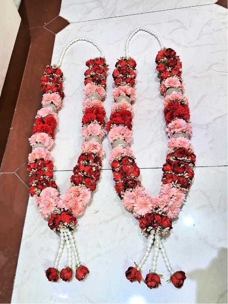 Golden and White Pearl Wedding Mala. Mala ,puja Mala, Wedding Garland ...