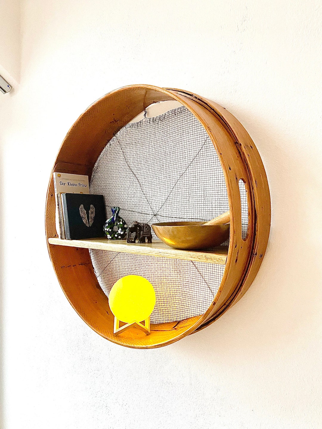 Wandregal Rund Upcycling Regal Aus Einem Alten Erdsieb / Siebregal ...