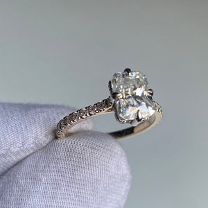 Compass Set Engagement Ring 18K Solid Gold Radiant Cut D VVS Moissanite ...