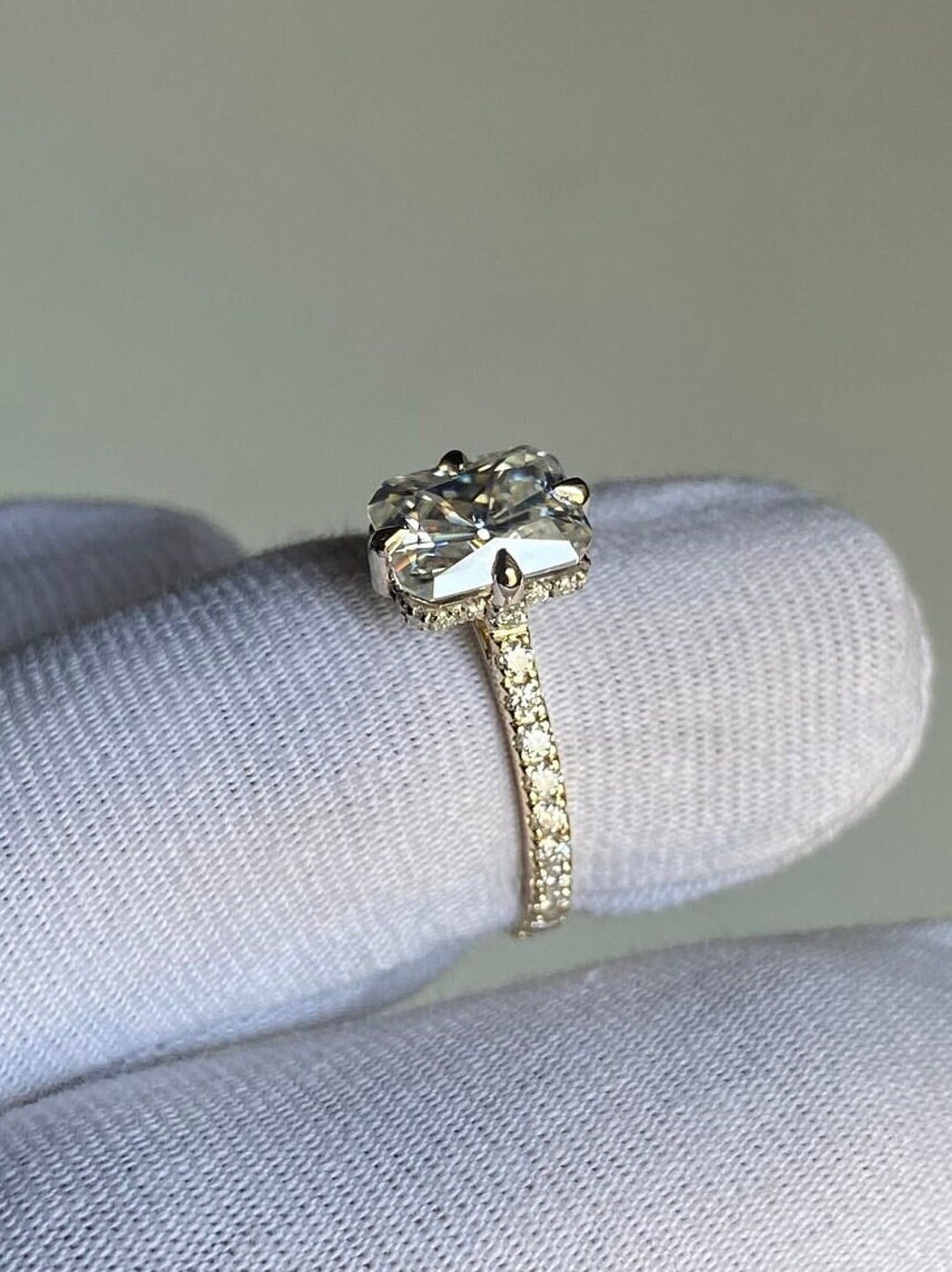 Compass Set Engagement Ring 18K Solid Gold Radiant Cut D VVS Moissanite ...