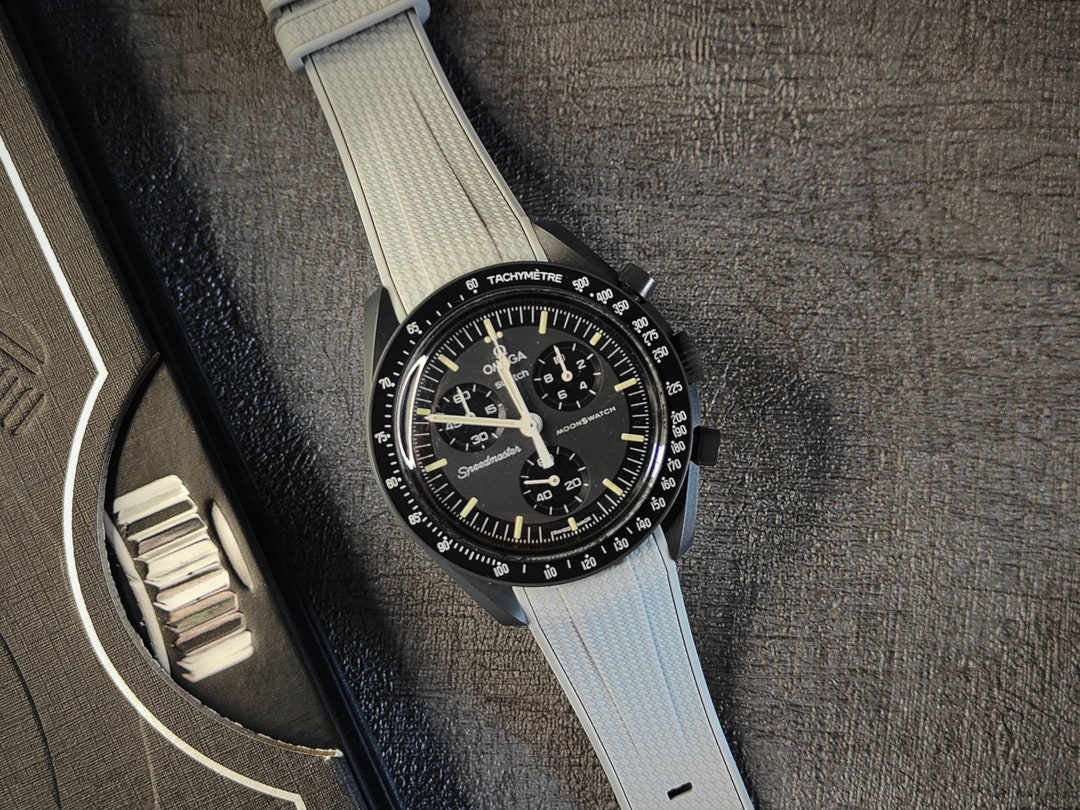 Omega Moonswatch Swatch Speedmaster Strap (20mm) Curved End Links Grey ...