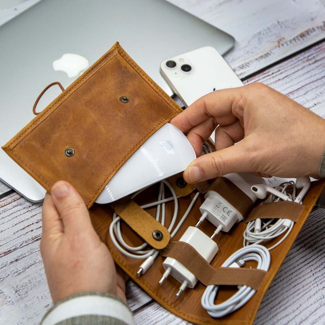 Travel Charger Roll, Cable Organizer Leather Gift for Traveller ...