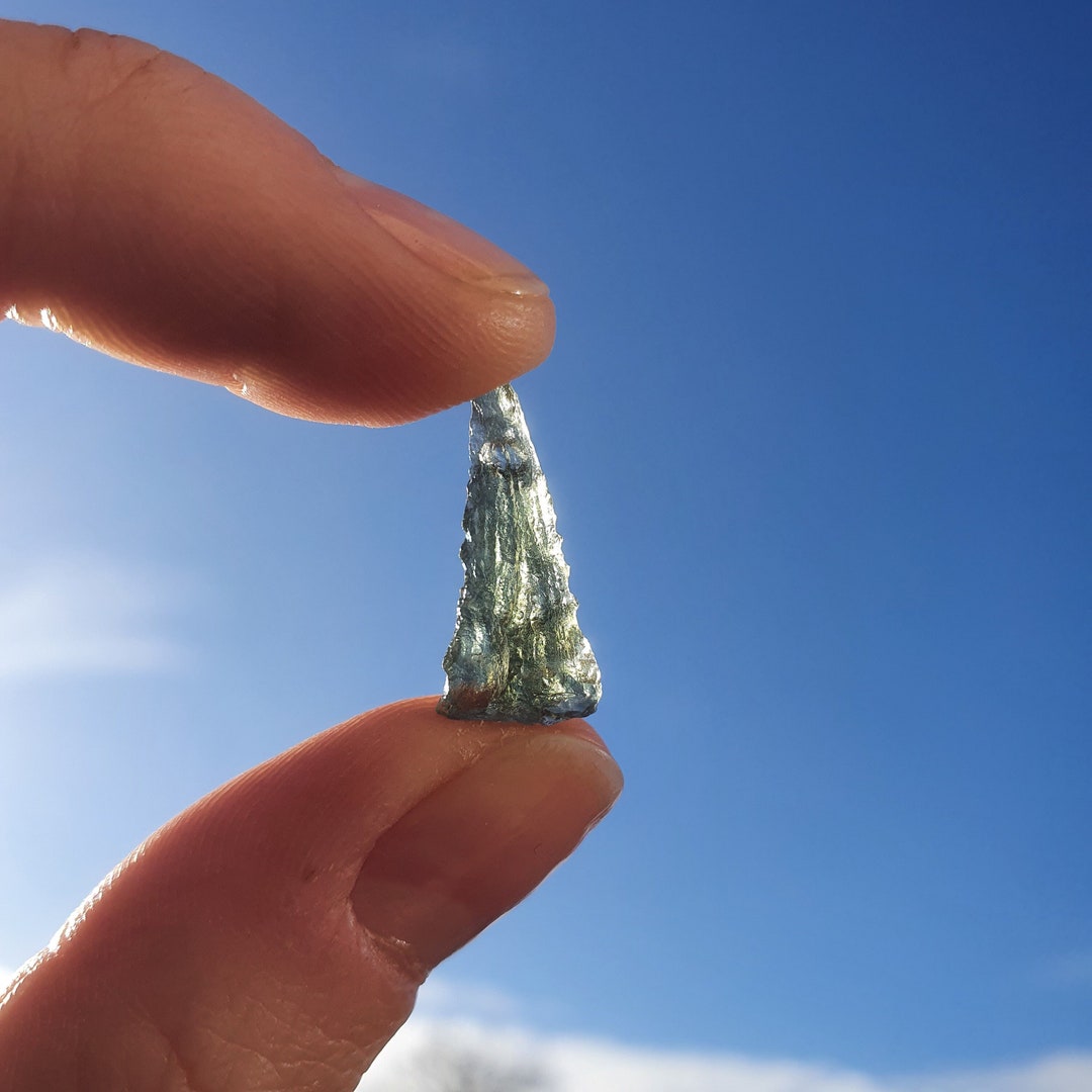 RARE Triangle/tail Partial Primary Shape / 0.53g Grade A - Etsy UK