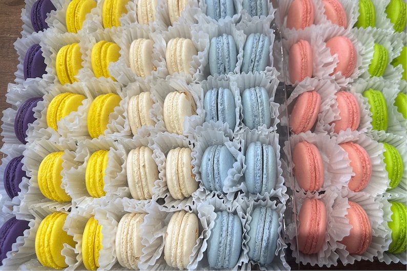 Wholesale 200 Macarons Shells for 100 Full Macarons. - Etsy