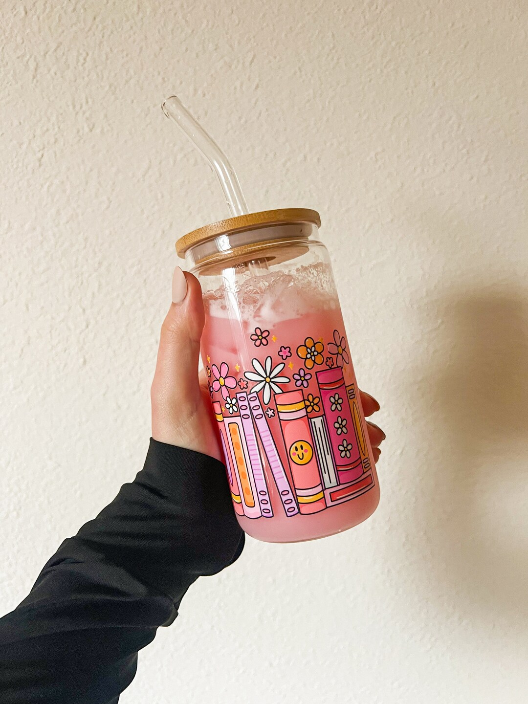 Bookshelf 16 Oz Beer Can Glass - Etsy