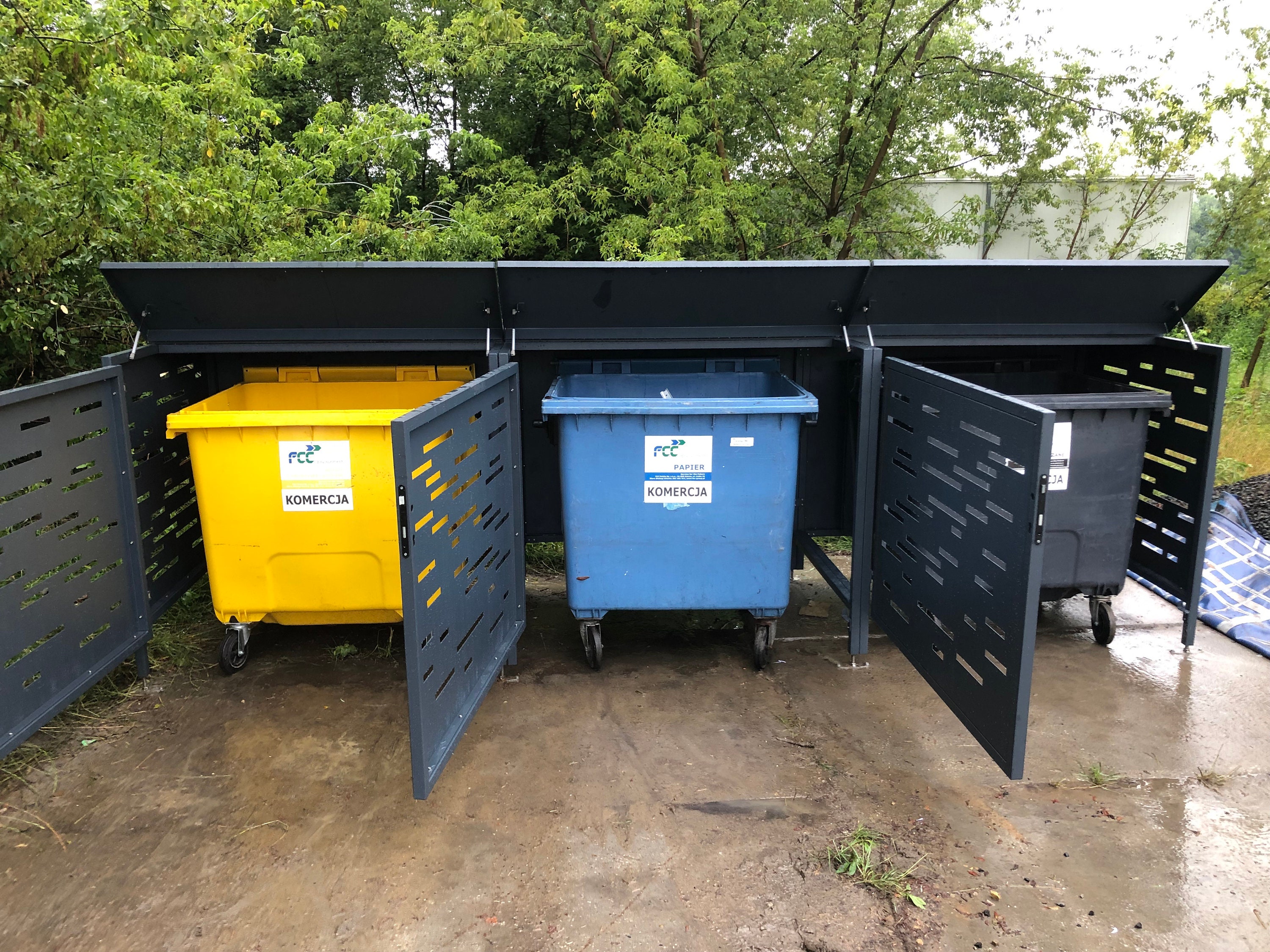 1100 L Waste Bin Housing - Openwork Panels, Plans DXF, STP - Etsy