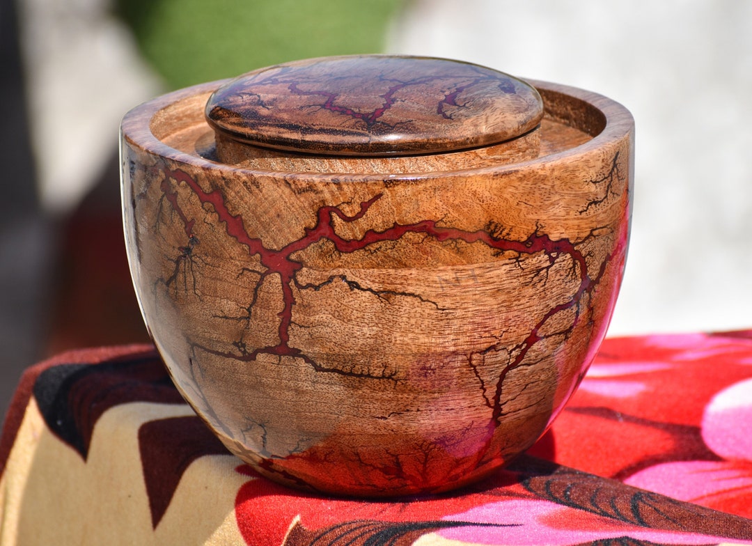 Lichtenberg Figure Resin Urns Cremations Urns Wooden Urn Box Funeral ...