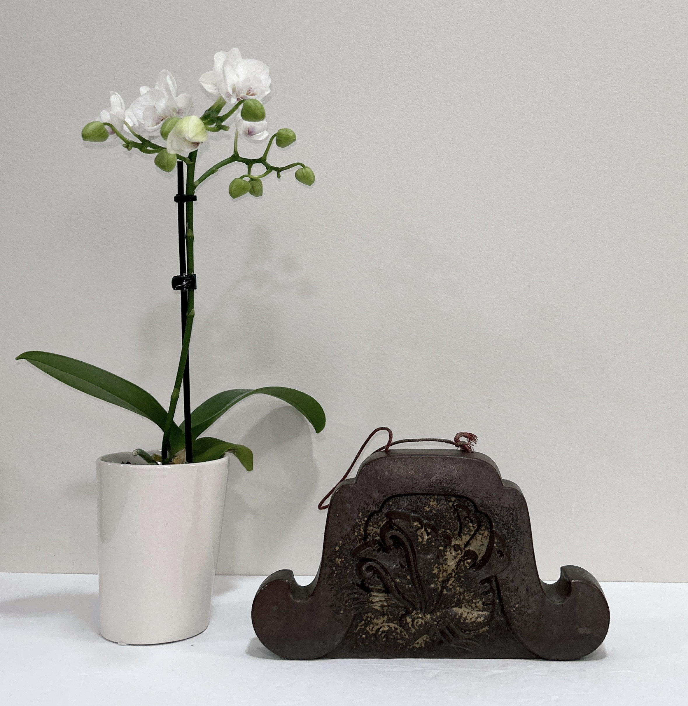 Japanese Roof Tile Hanging With Butterfly Family Crest Kamon - Etsy
