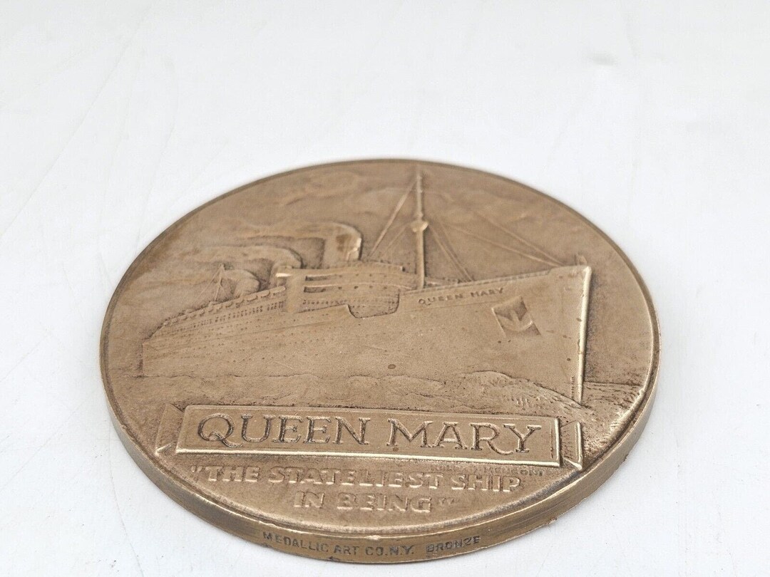 Vintage 1970 Official RMS Queen Mary Medal stateliest Ship in Being ...