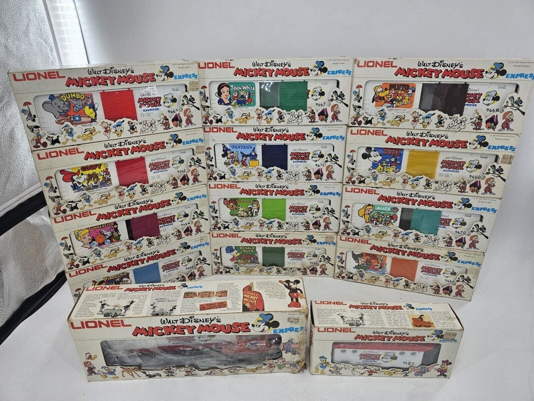Lionel Disney 1977 Mickey Mouse Express 14 Pices Train Set - Etsy