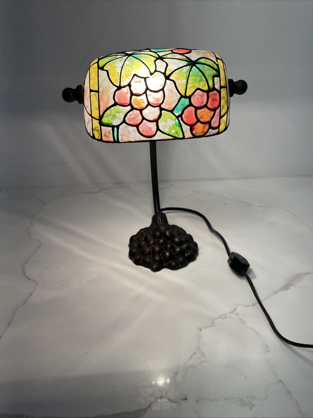Tiffany Style Bankers Lamp Desk Table Nightlight Stained Glass Grapes ...
