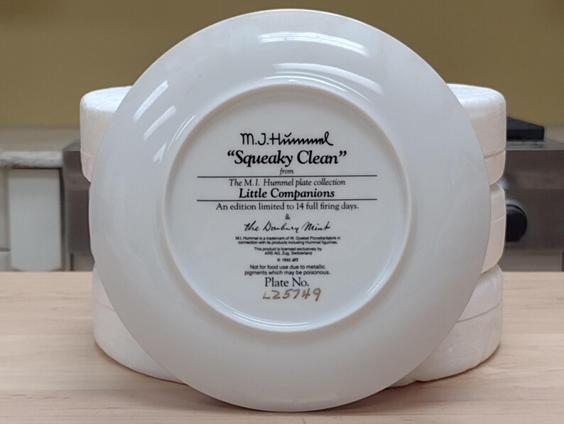 M.I. Hummel "squeaky Clean" Plate by the Danbury Mint - Etsy