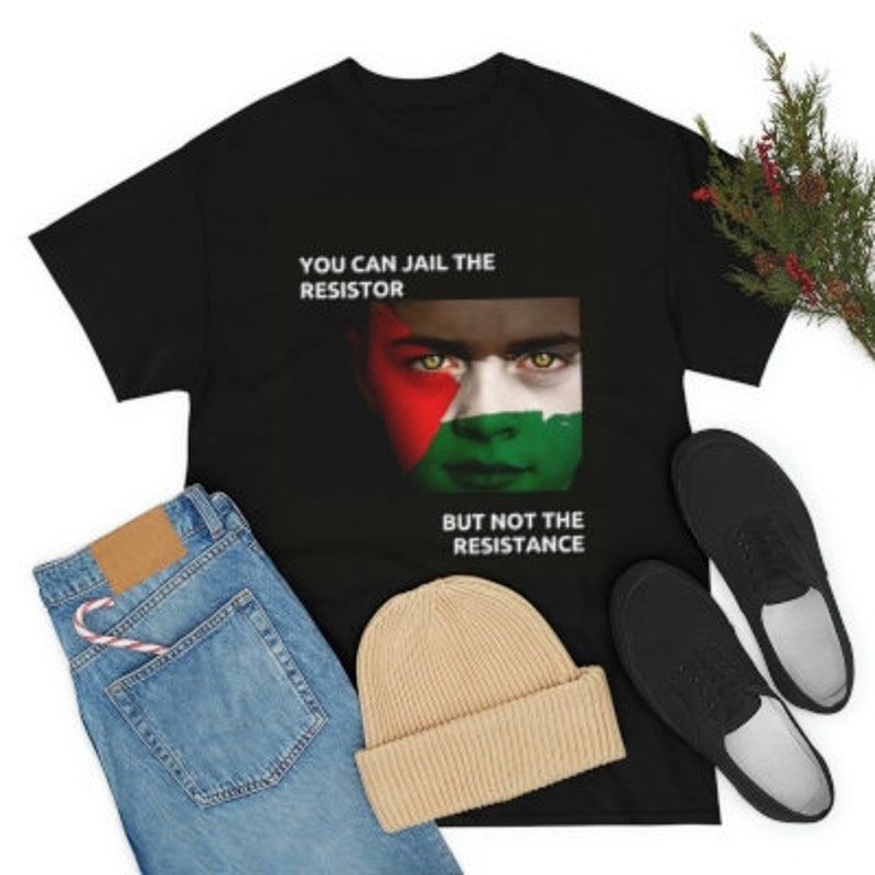 Can't Jail the Resistance! T-shirt - Etsy