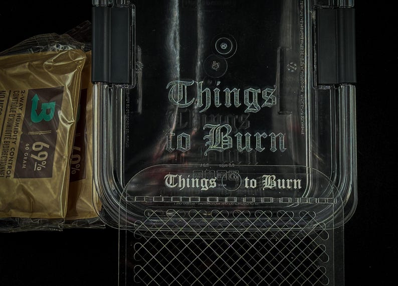 Brilliance Tupperdor Cigar Humidor With Boveda Tray. Travel Humidor ...