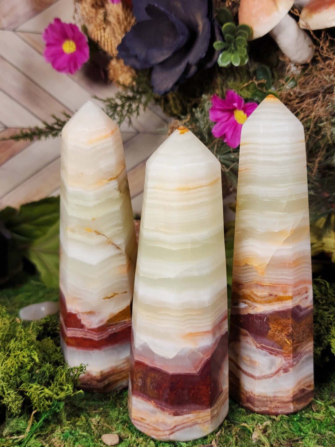 One (1) Gorgeous Banded Onyx Tower Eight Sided Banded Calcite Obelisk ...