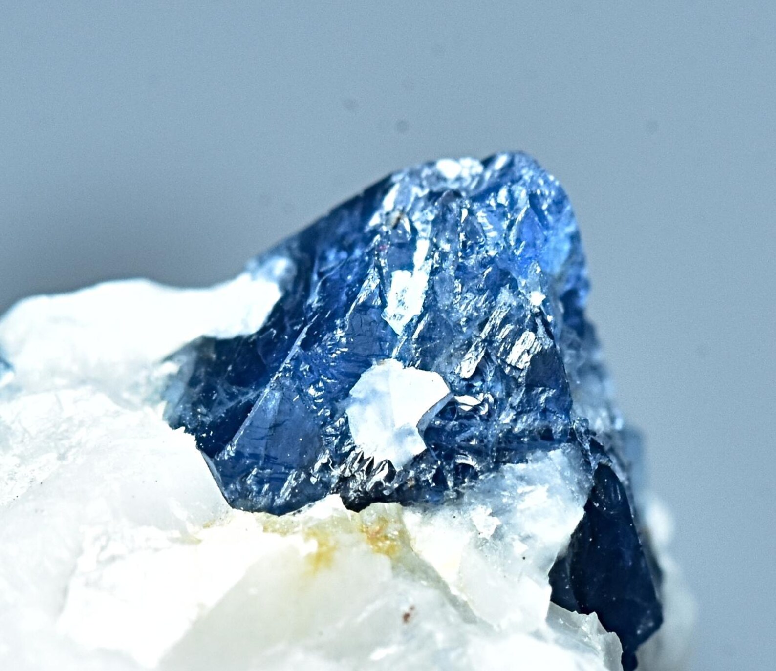 Natural Blue Spinel Crystals on Matrix Combined With Mica 41 Carat - Etsy