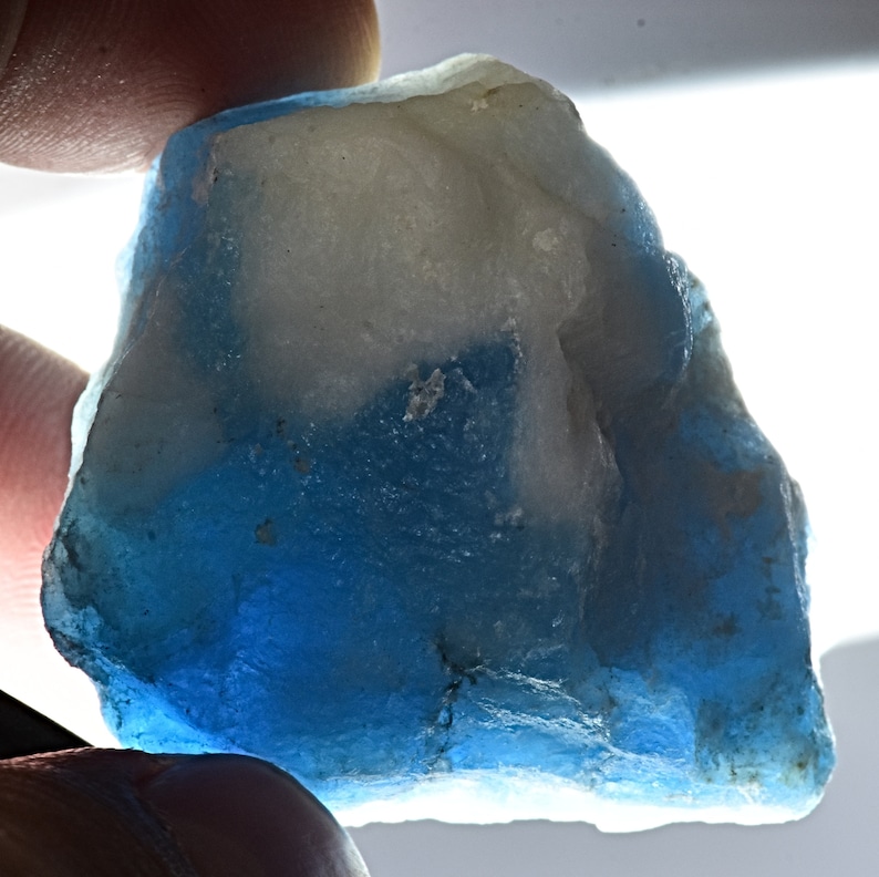 Natural Rare Fluorescent Blue Color Sodalite Rough Stone Combined With ...