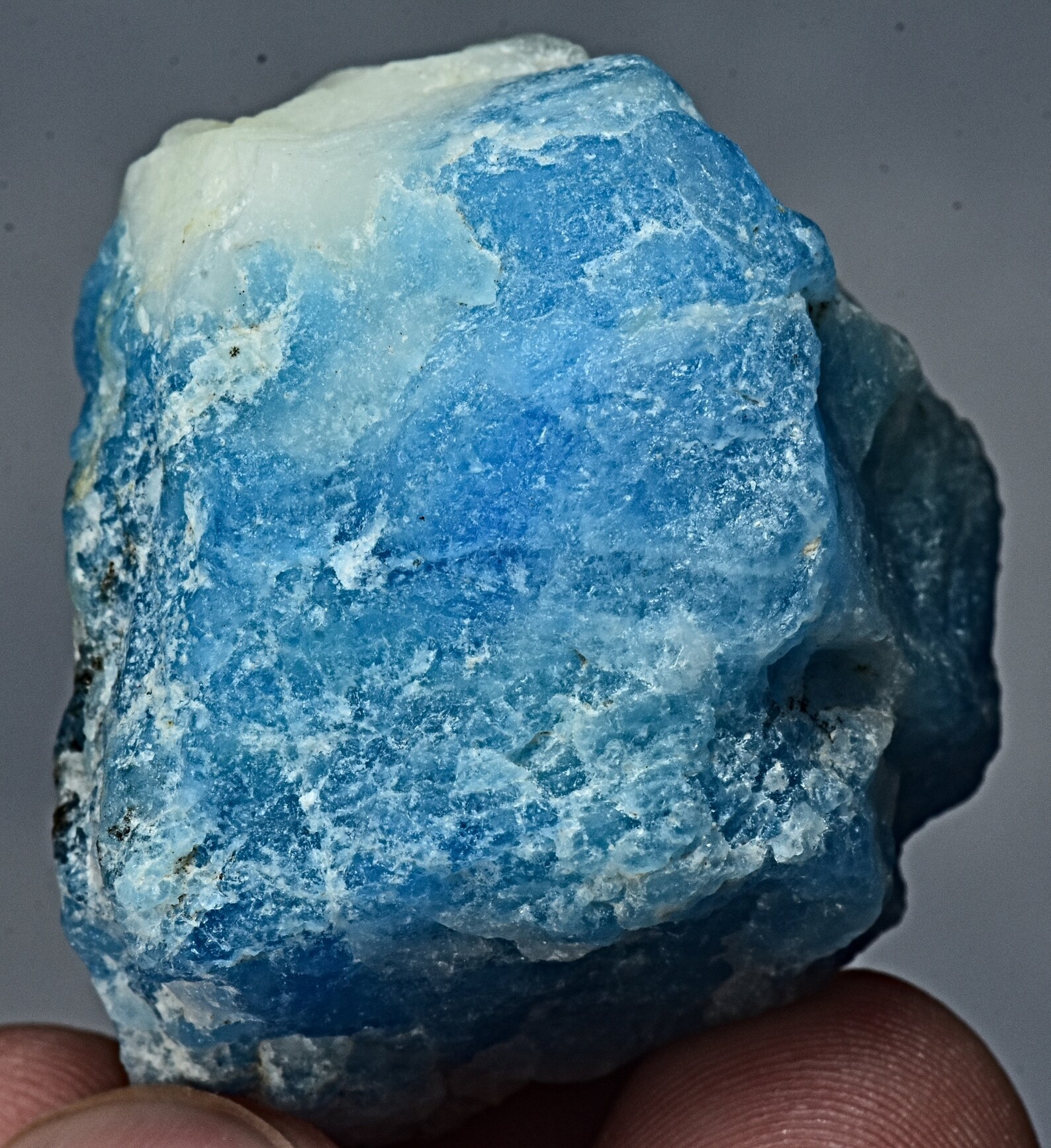 Natural Rare Fluorescent Blue Color Sodalite Rough Stone Combined With ...