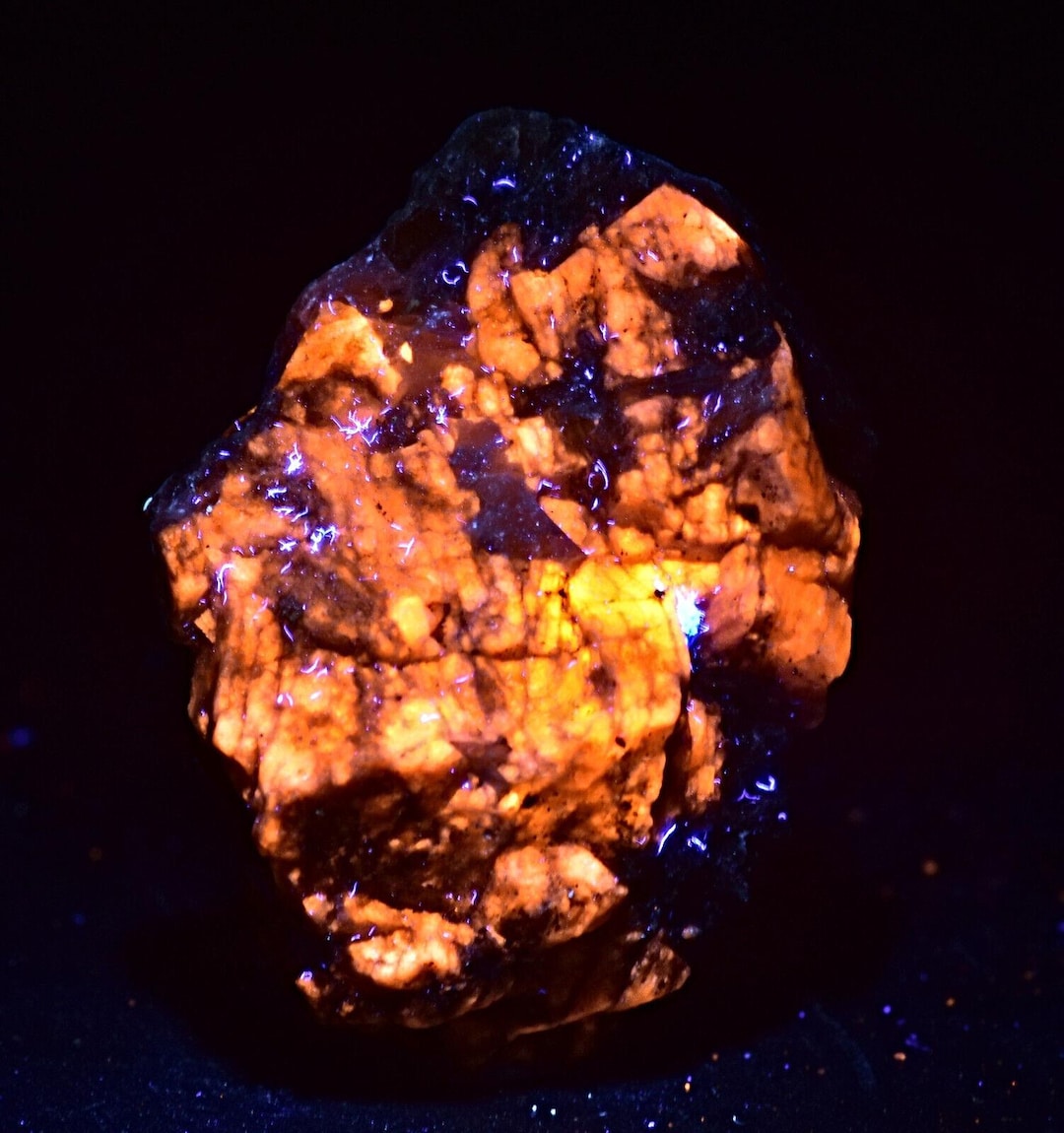 Fluorescent Phosphorescent Color Change Hackmanite Specimen With ...