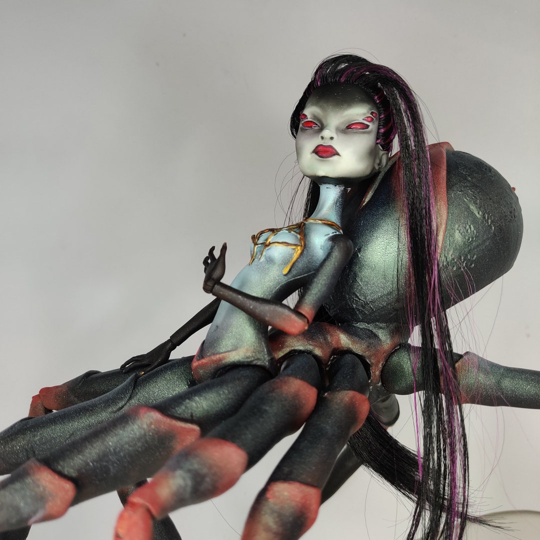 Spider Queen | Monster High Repaint | Creepy Doll | Sculpted Doll - Etsy